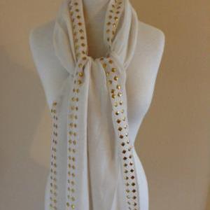 Studded Scarf In Ivory on Luulla